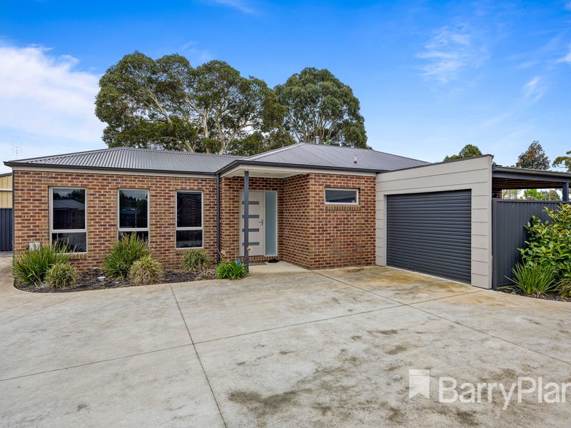 8 Kilara Place, Sebastopol, Vic 3356 - Property Details