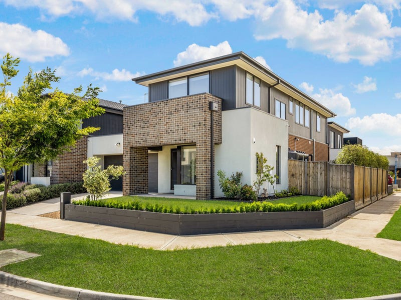 31 Maremmano Crescent, Taylors Lakes, Vic 3038 - Property Details