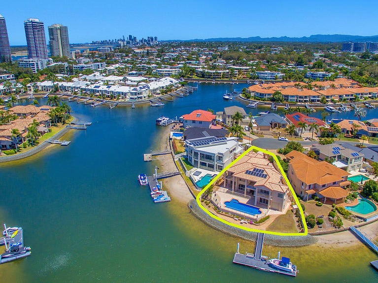 14 Chesterfield Place, Runaway Bay, Qld 4216