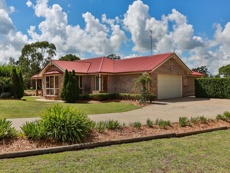 8 Jackson Close, Hodgson Vale, QLD 4352 - realestate.com.au