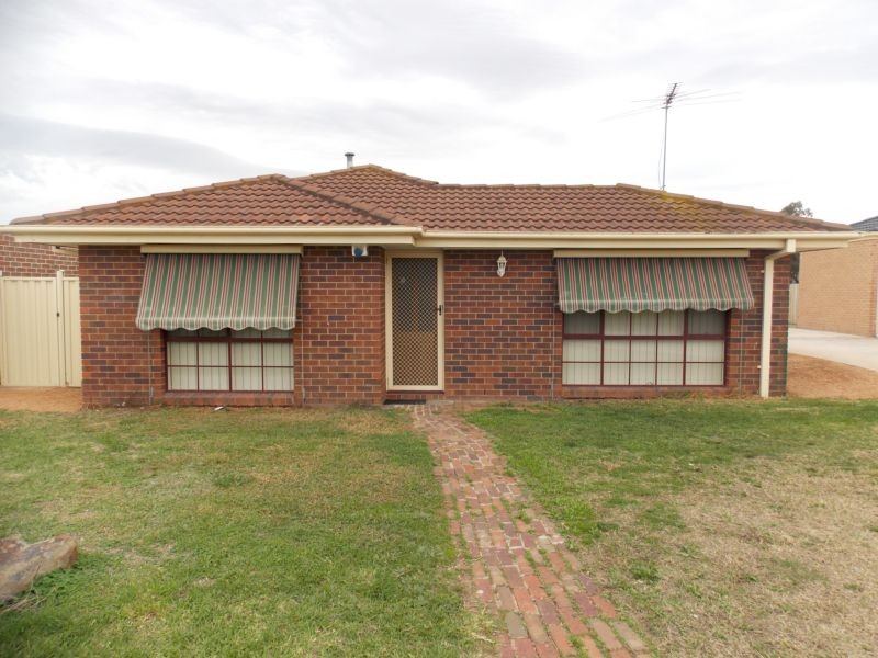 16 Wordsworth Place, Delahey, Vic 3037 - realestate.com.au