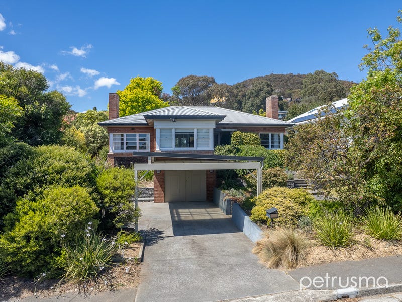 27 Loatta Road, Lindisfarne, Tas 7015 - Property Details