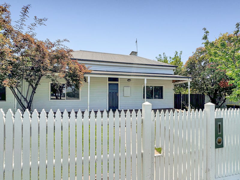 9 Apollo Street, Mansfield, Vic 3722 - Property Details