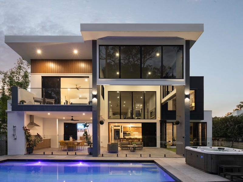 8/83 Birchwood Crescent, Brookwater, Qld 4300 - Property Details