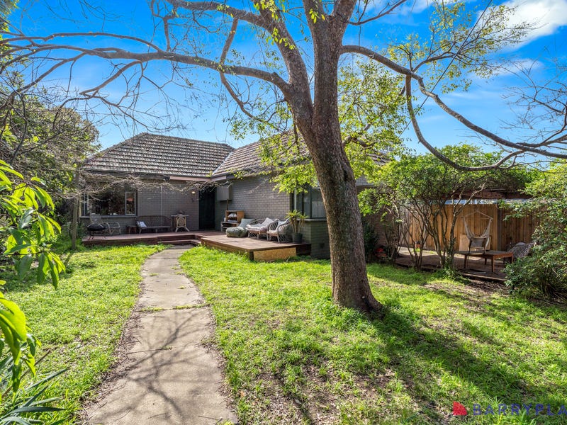 102 Murray Road, Preston, Vic 3072 - Property Details