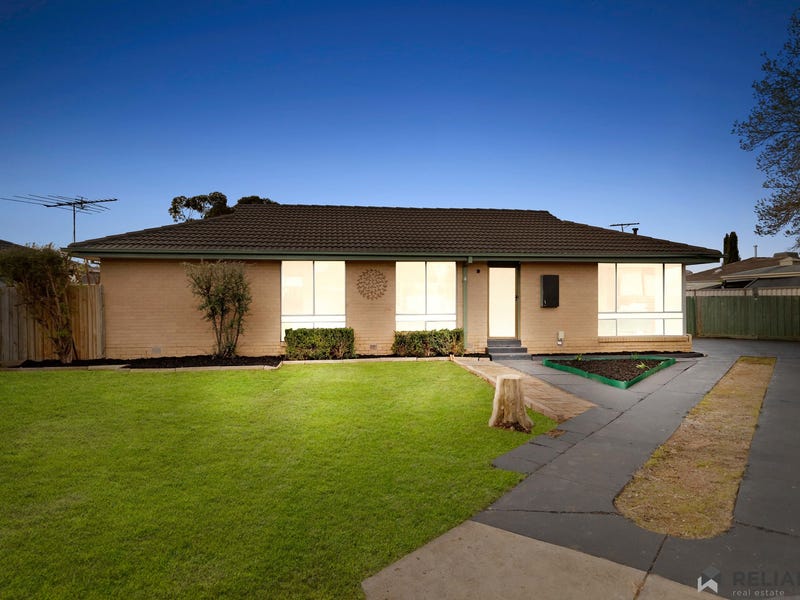 4 Devon Place, Melton West, VIC 3337 - realestate.com.au