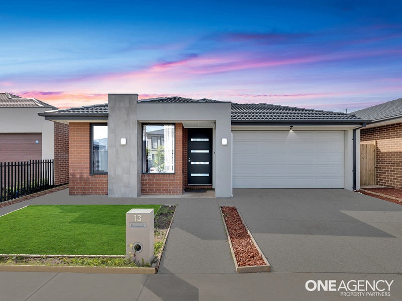 13 Dimitri Street, Fraser Rise, VIC 3336 - realestate.com.au