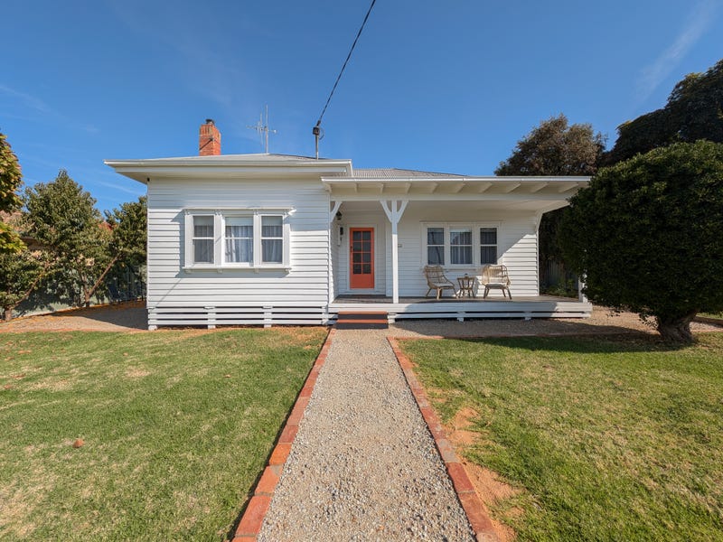 13 Kiniry Street, Boort, Vic 3537 - Property Details