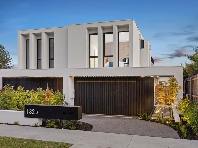 132a Linacre Road, Hampton, Vic 3188 - Property Details