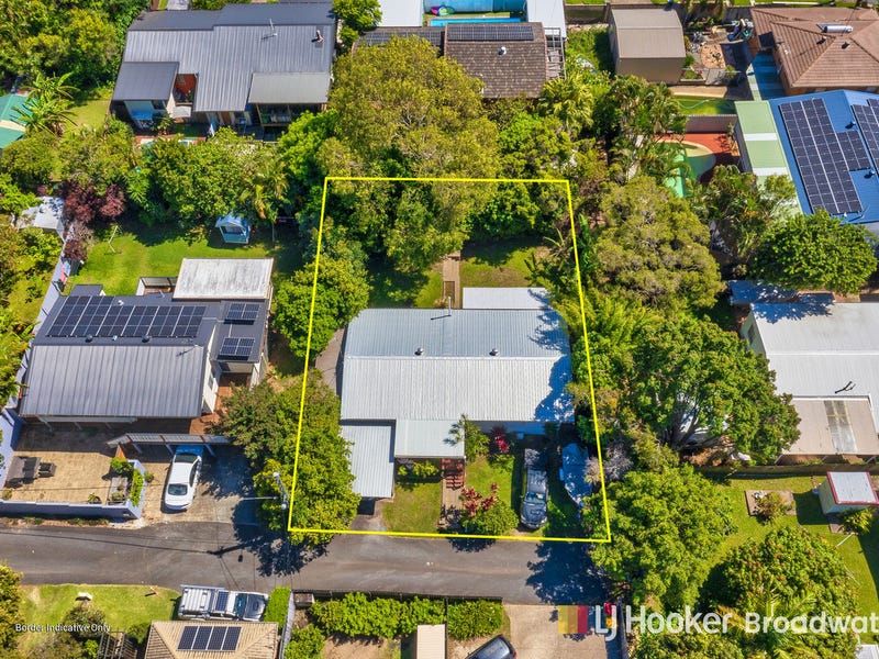 6 Bryce Lane, Labrador, QLD 4215 - realestate.com.au