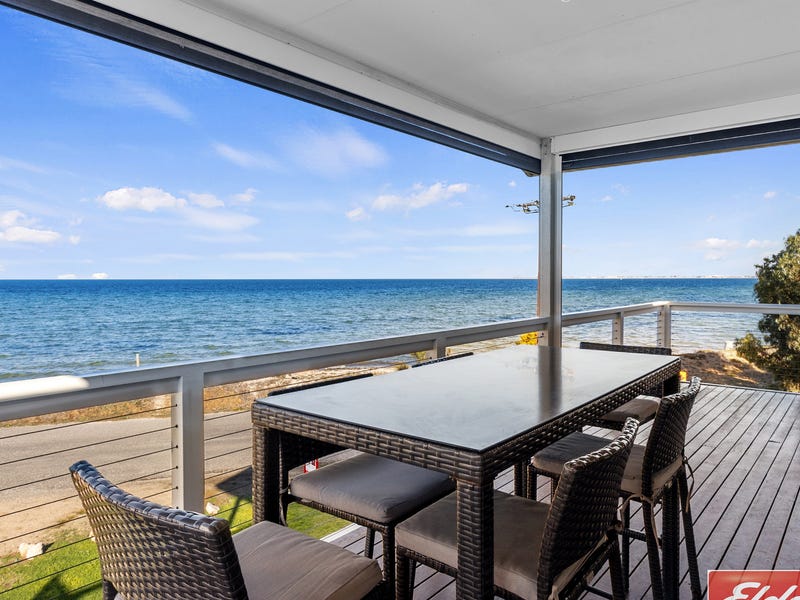 8 Esplanade, Pine Point, SA 5571 - realestate.com.au