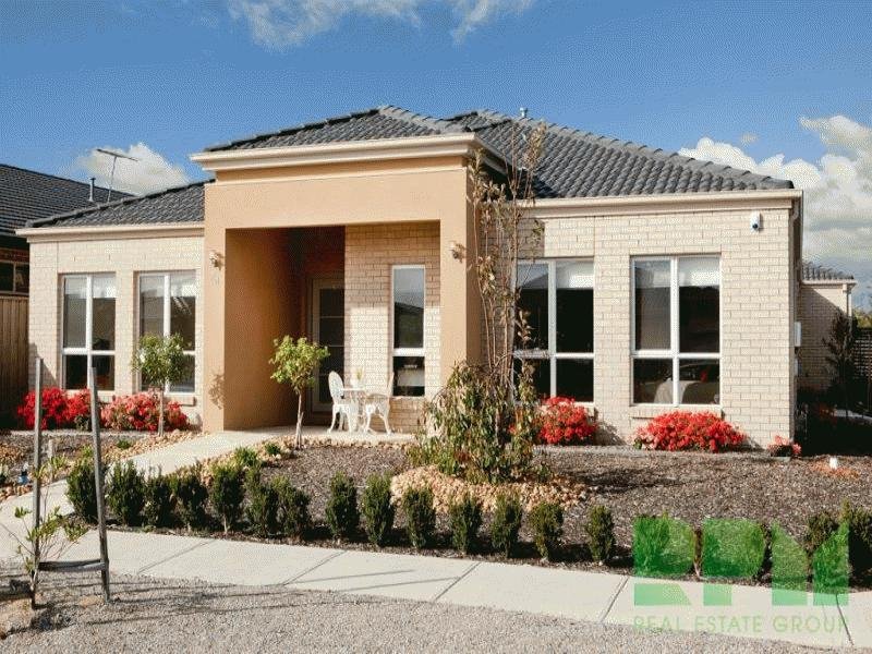 24 Hydrangea Drive, Point Cook, VIC 3030 - realestate.com.au