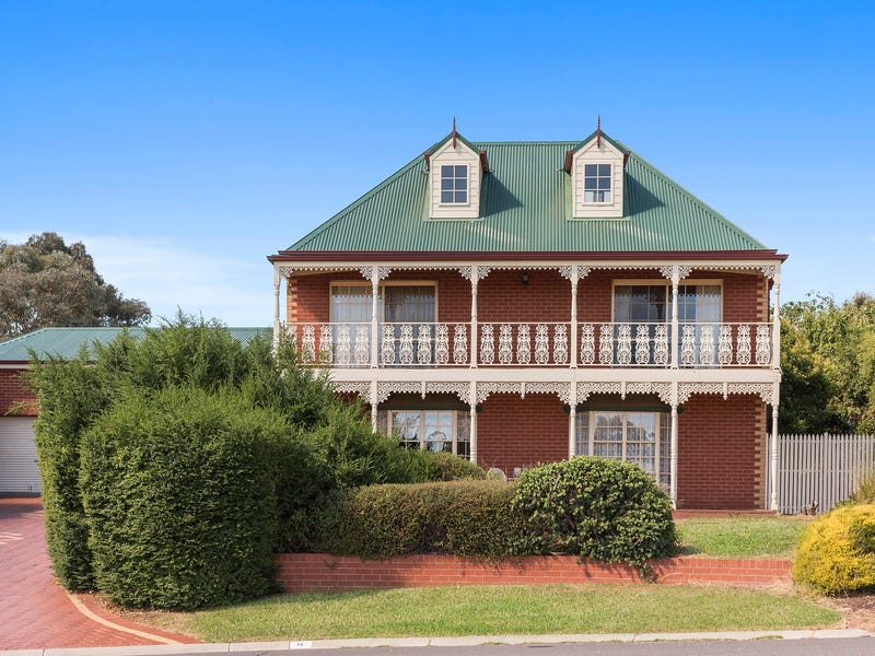9 Maxwell Drive, Golden Square, VIC 3555 - realestate.com.au