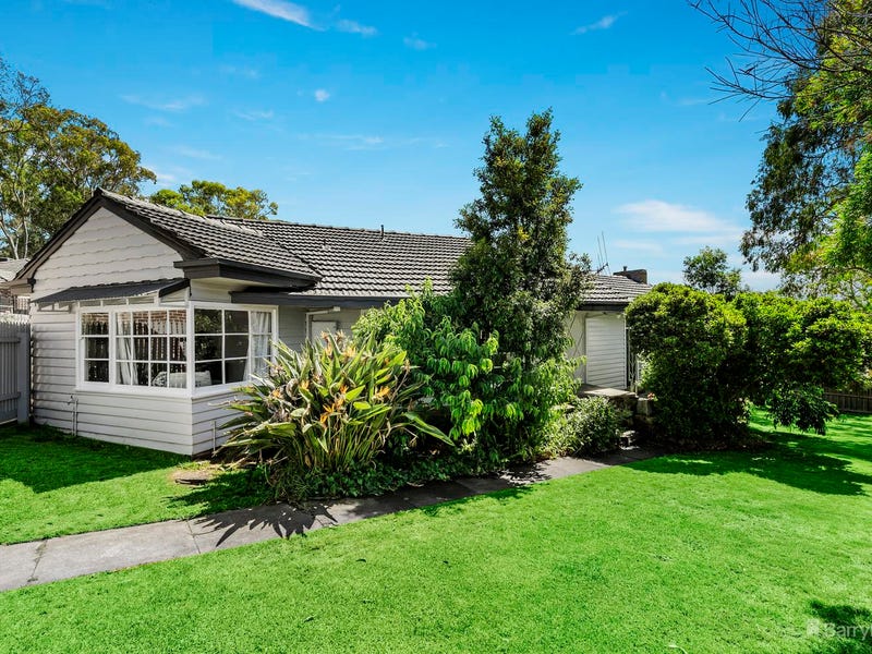 2 Ruthven Street, Macleod, Vic 3085 - Property Details