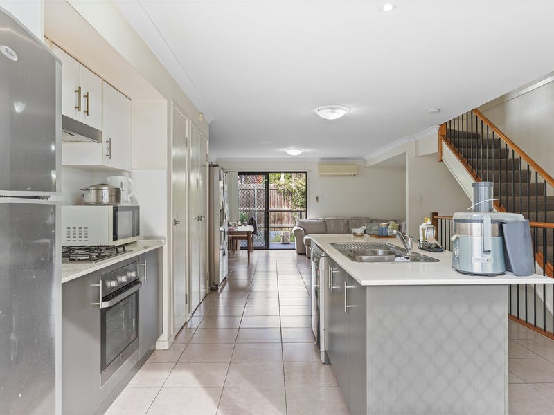 Real Estate & Property for Sale in Nerang, QLD 4211 (+1 location ...