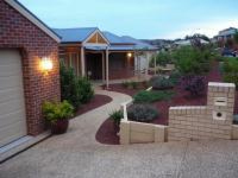 86 Michelle Avenue, Albury, NSW 2640 - Property Details