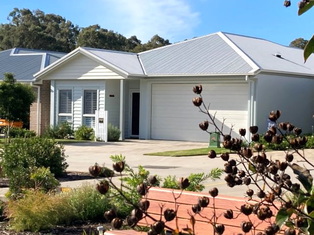 Preloved/1 Magnolia Place,, Medowie, NSW 2318 - Property Details