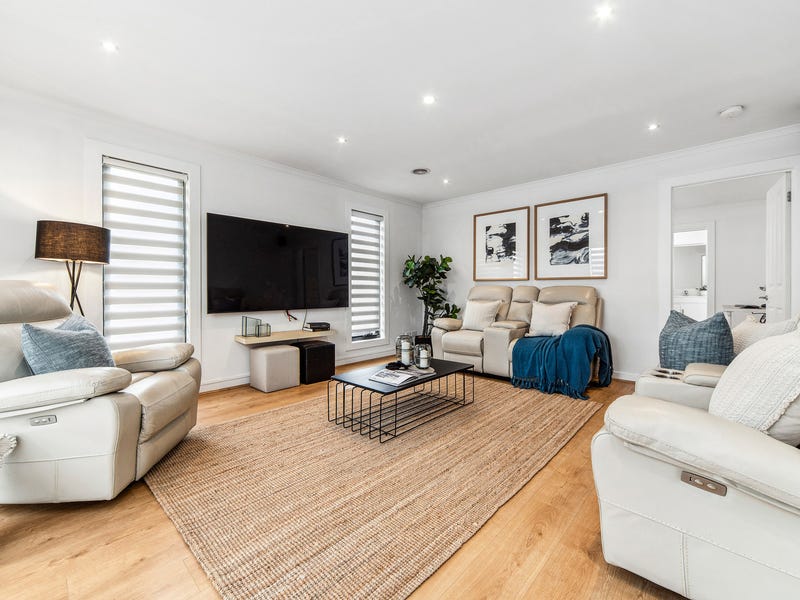 18 Edinburgh Drive, Skye, Vic 3977 - Property Details