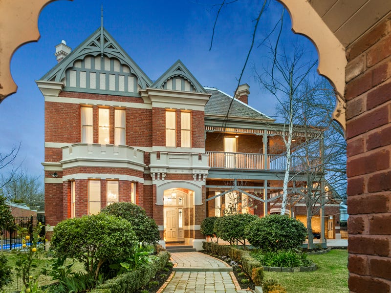 92 Finch Street, Malvern East, Vic 3145