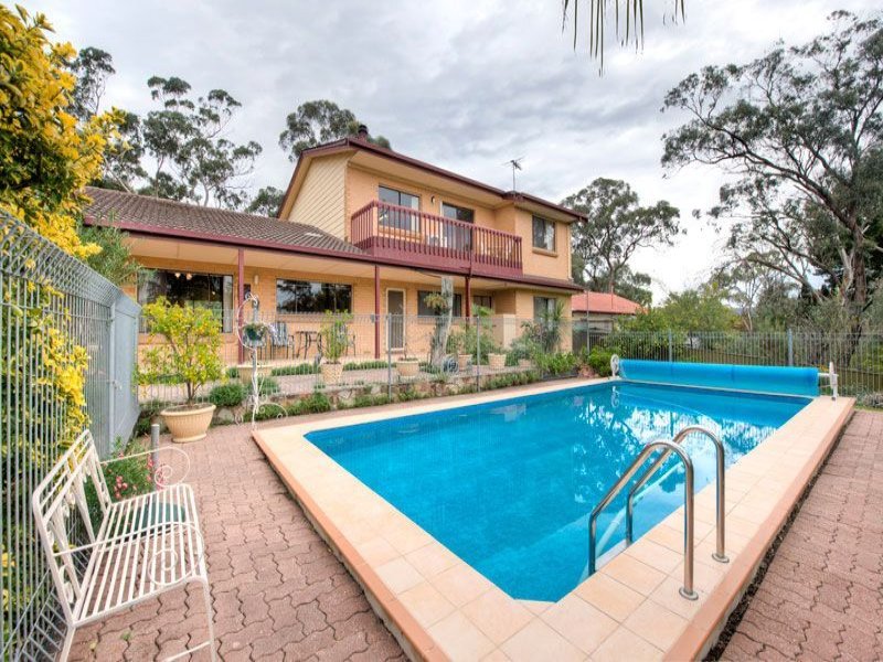 4 Huntingdon Drive, Glenalta, SA 5052 - realestate.com.au