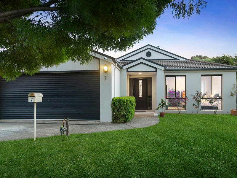 7 Colebrook Court, Mornington, Vic 3931 - Property Details
