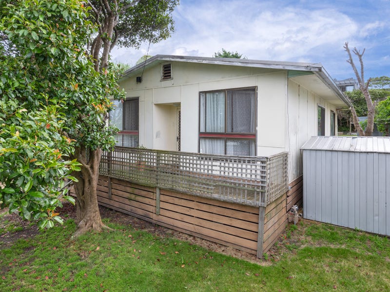 11 Morris Road, McCrae, Vic 3938 - Property Details