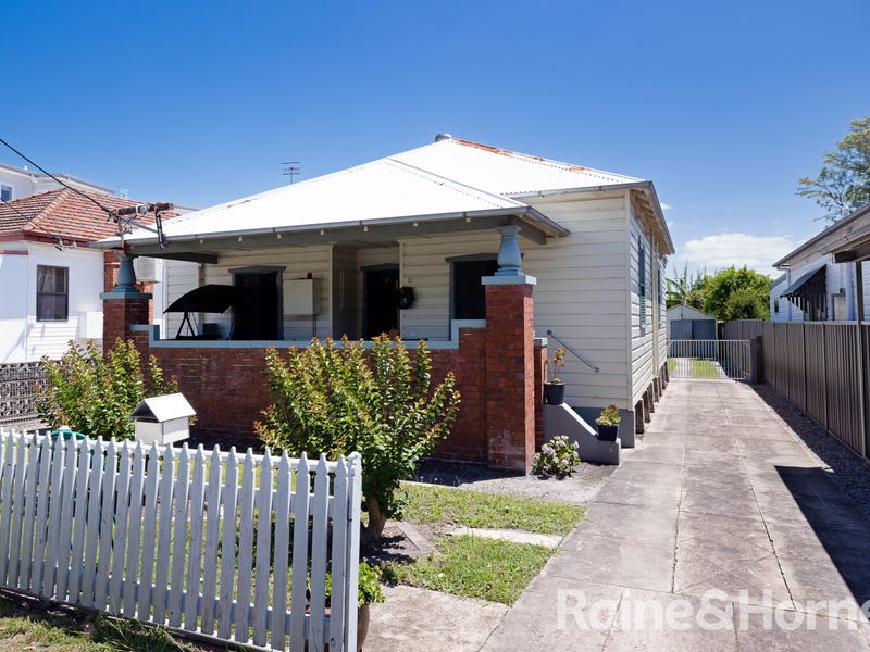 17 Victoria Street, Belmont, NSW 2280 - Property Details