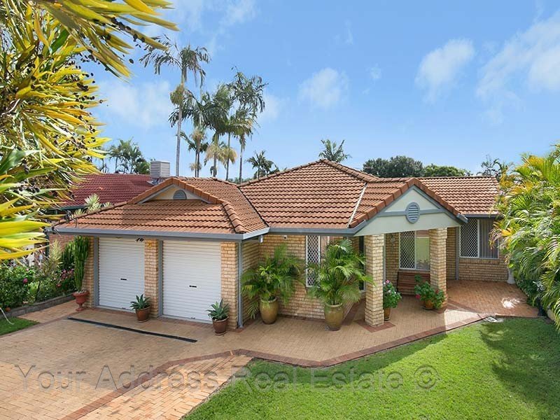 71 Middle Road, Hillcrest, Qld 4118 - Property Details