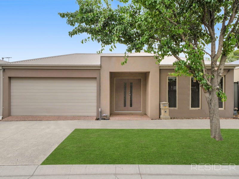 37 Daymar Circuit, Craigieburn, VIC 3064 - realestate.com.au