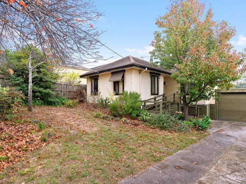 2 Nioka Street, Chadstone, Vic 3148 - Property Details