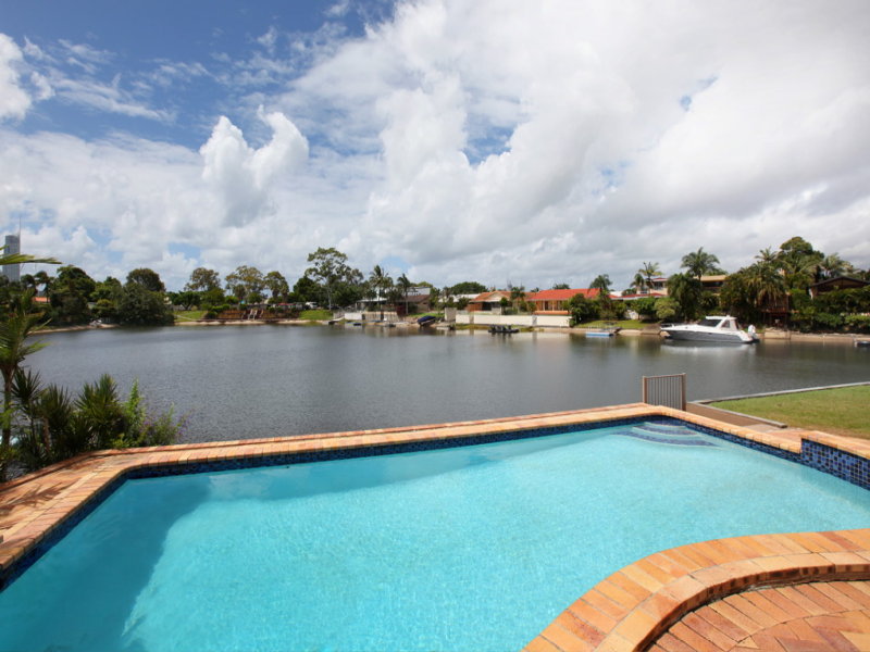 10 Moomba Crt, Sorrento, Qld 4217 - Property Details