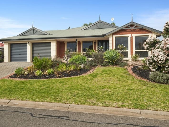 10 Magnolia Cres, Craigmore, SA 5114 - realestate.com.au