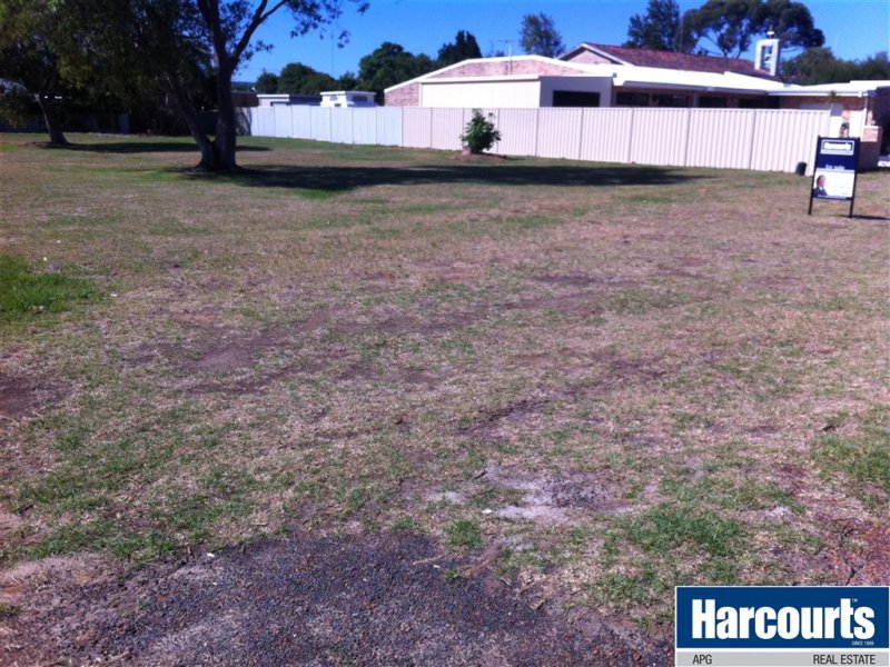 8 Hester Street, Harvey, WA 6220 - realestate.com.au