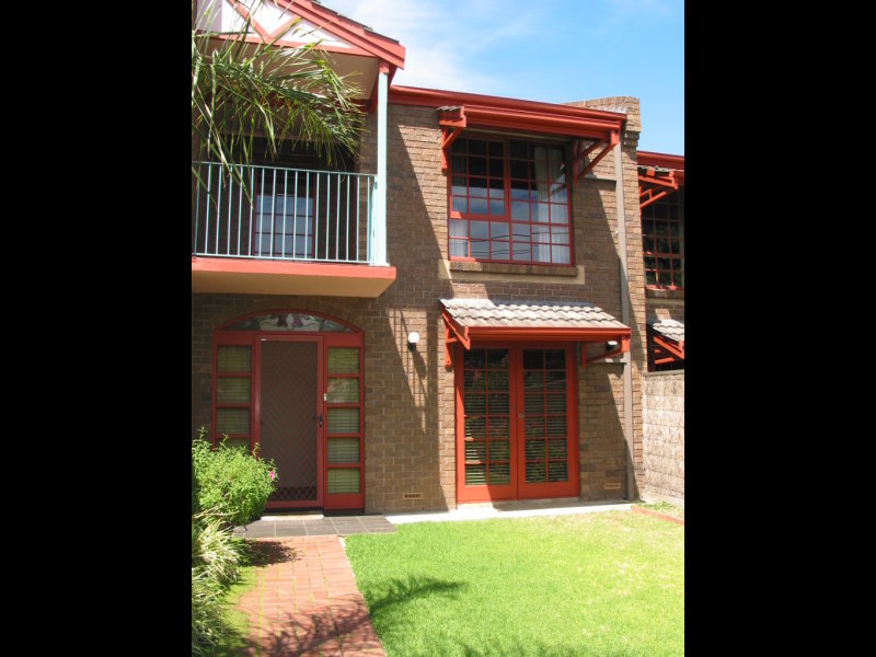 3/38 Waterloo St, Glenelg, SA 5045 - Property Details