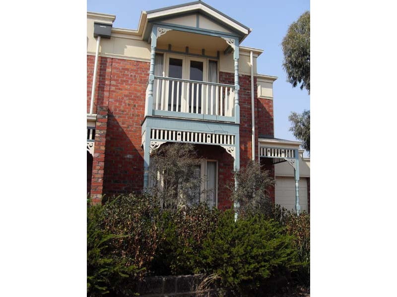 5/8-13 Adelaide Close, Berwick, VIC 3806 - realestate.com.au