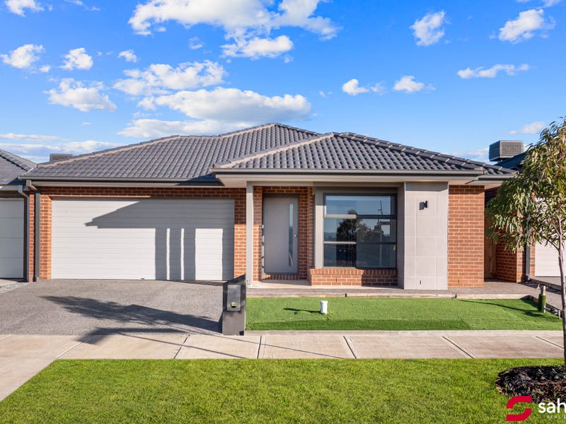 66 Whitecross Drive, Thornhill Park, VIC 3335 - realestate.com.au