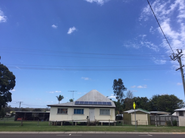 18 Queen Street, Walloon, QLD 4306 - realestate.com.au