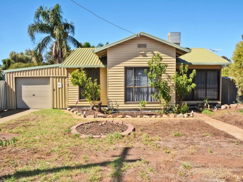 12 Smith Street, Merbein, VIC 3505 - realestate.com.au