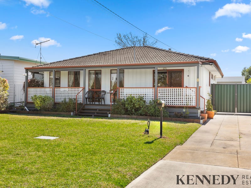 8 Elizabeth Street, Yarrawonga, Vic 3730 - Property Details