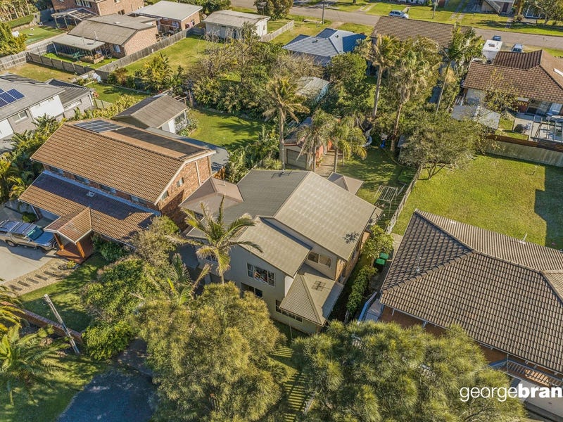 18 Del Rio Drive, Copacabana, NSW 2251 - Property Details