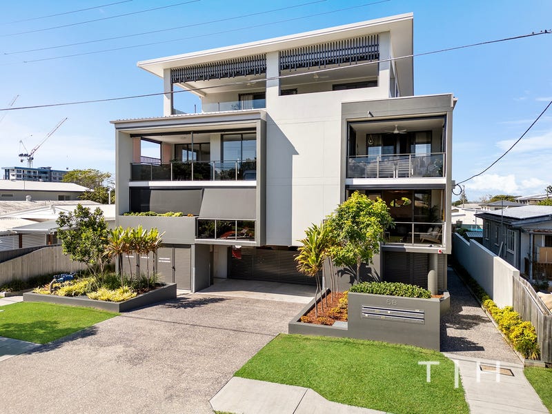 1/68 Turner Street, Scarborough, Qld 4020 - Property Details