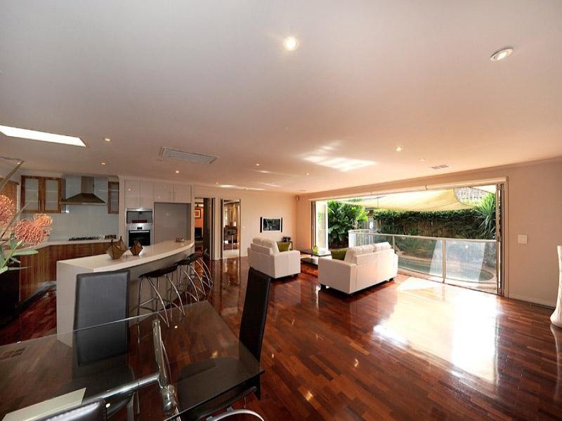 14 Rythdale Court, Glen Waverley, VIC 3150 - realestate.com.au