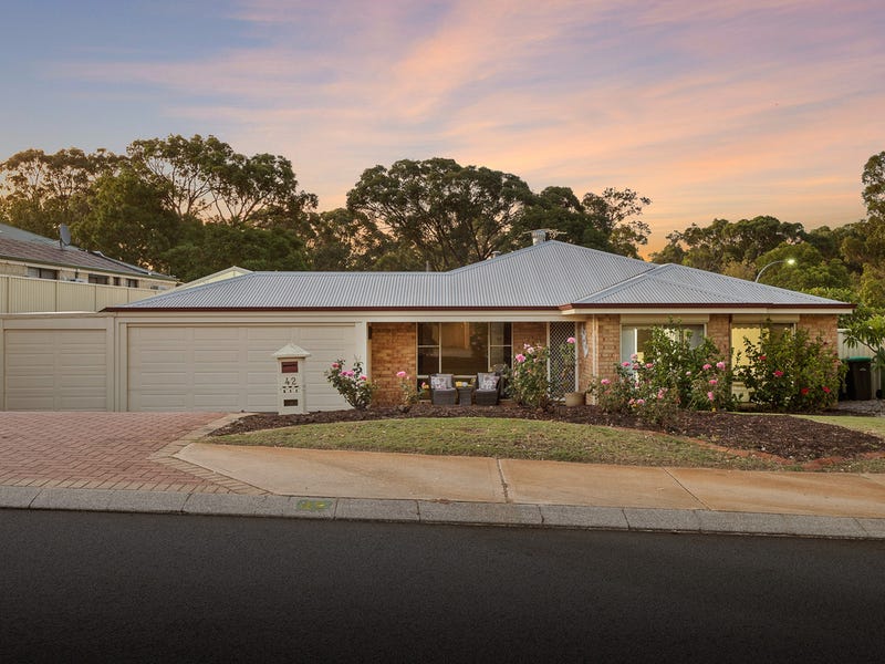 42 Huxtable Terrace, Baldivis, WA 6171 - Property Details
