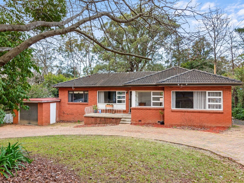 371 Macquarie Road, Springwood, NSW 2777 - Property Details