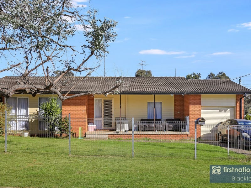 2 Madang Avenue, Whalan, NSW 2770 - Property Details