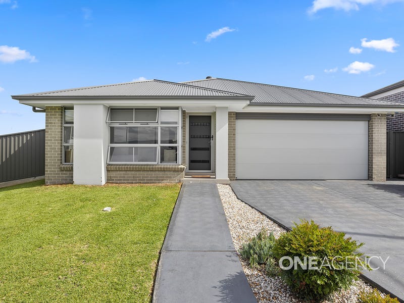 17 Wildflower Crescent, Calderwood, NSW 2527 - Property Details