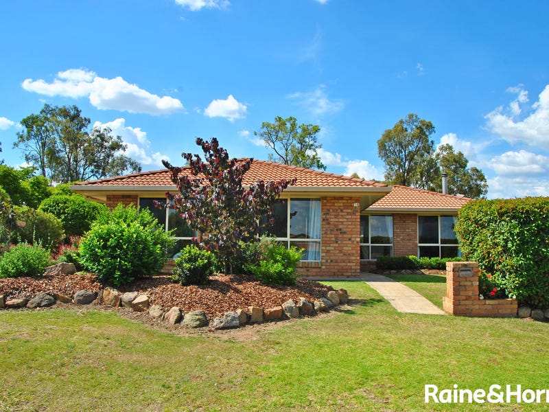 19 Finch Street, Warwick, Qld 4370 - Property Details