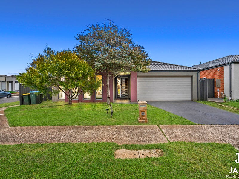25 Lamington Drive, Tarneit, Vic 3029 - Property Details