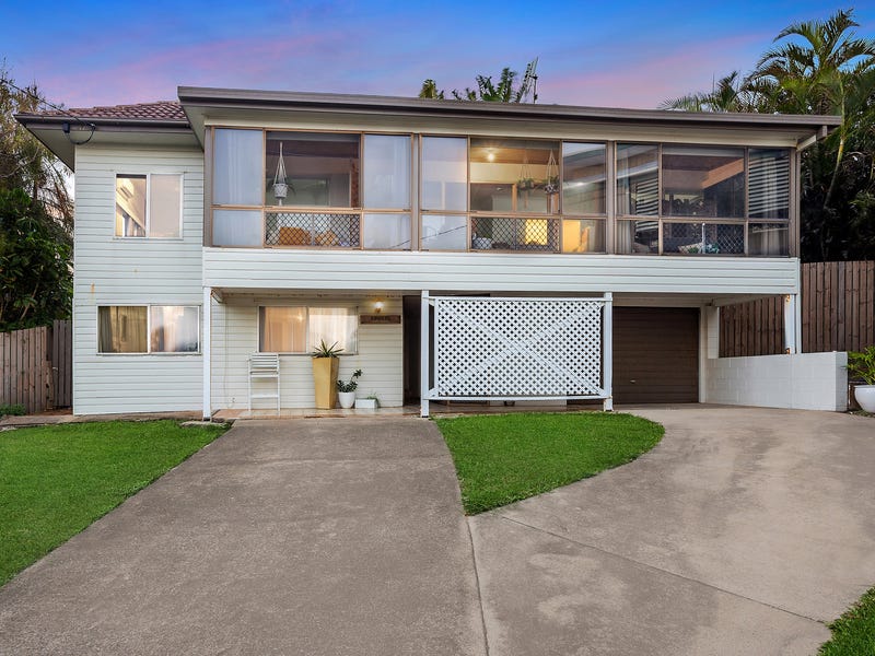 9 Ray Street, Lammermoor, Qld 4703 - Property Details