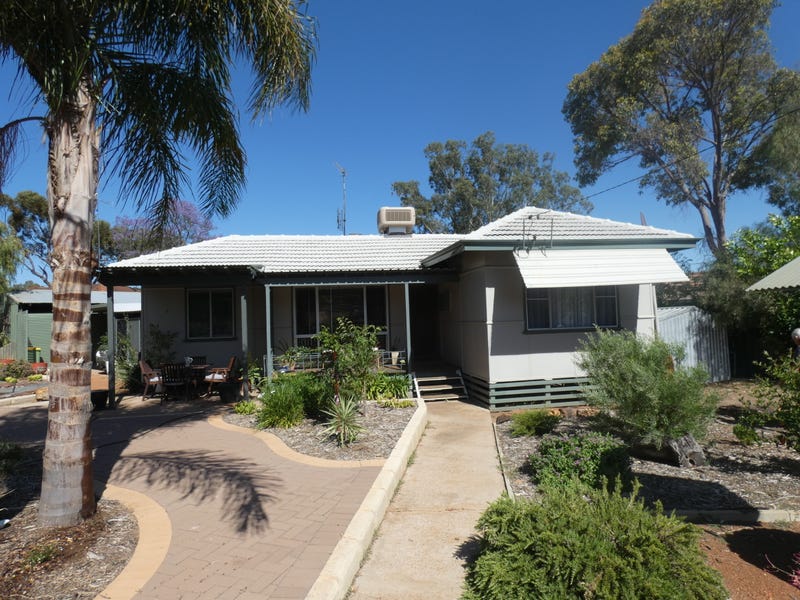 1 Walarat Rd, Northam, WA 6401 - Property Details